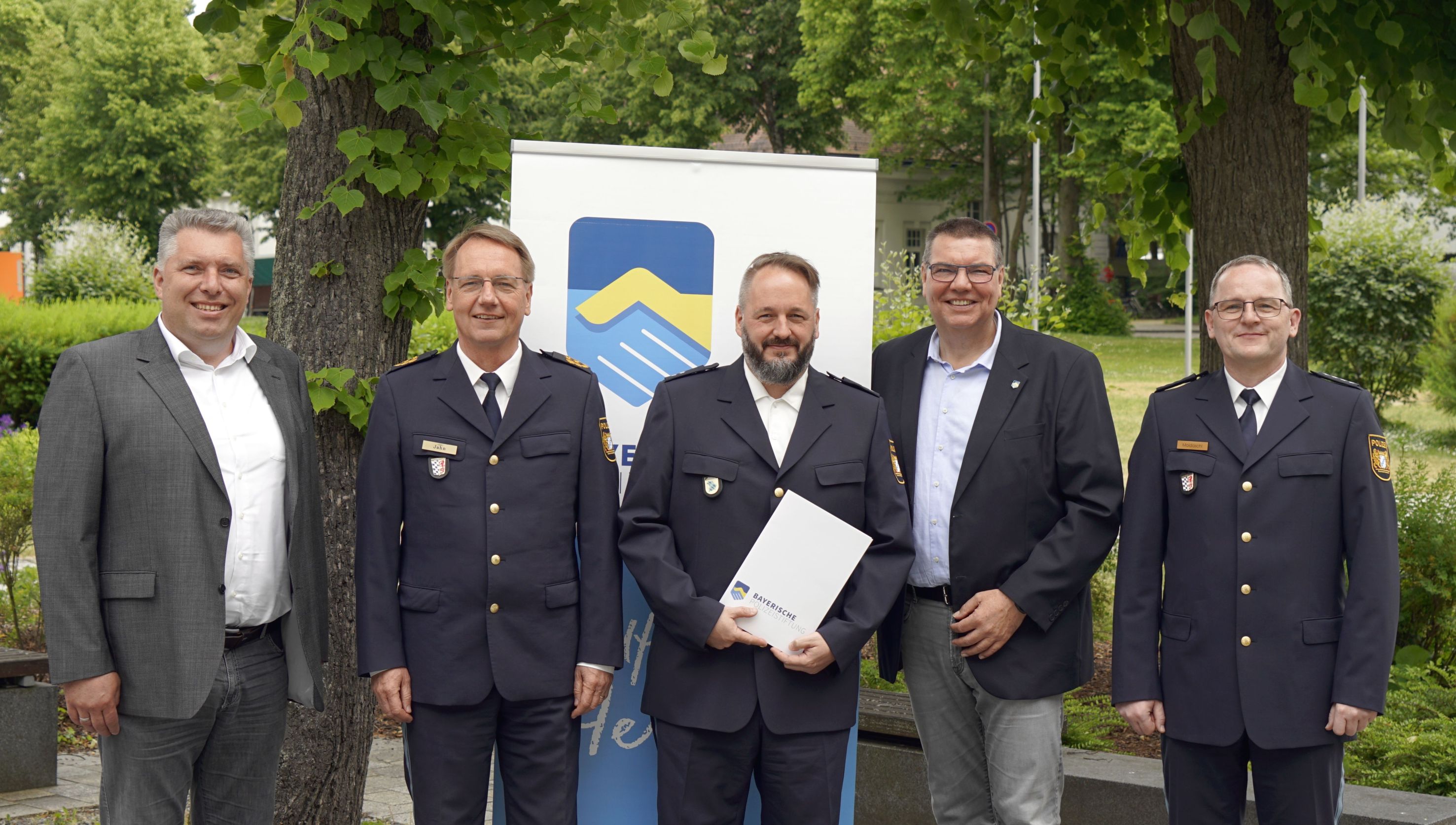Verkehrskontrolle mit fatalen Folgen - Bayerische Polizeistiftung